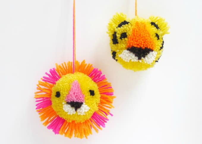 60 Amazing DIY Pom Pom Crafts