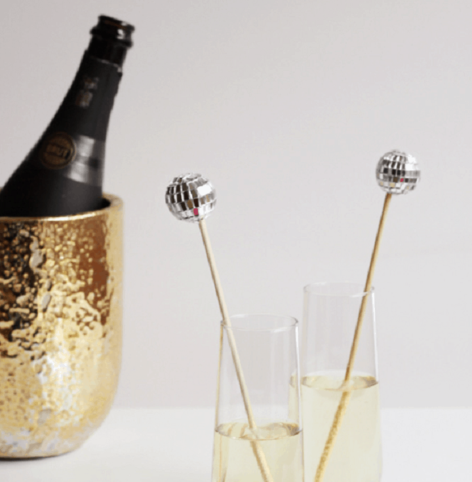 30 DIY Ways to Decorate Your Drink Stirrers • Cool Crafts