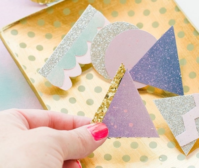 DIY Brooches: 30 Ways to Jazz-up Your Fashion • Cool Crafts