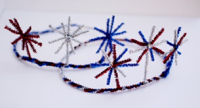 40 DIY Crowns and Tiara You Can Wear to Your Next Party • Cool Crafts