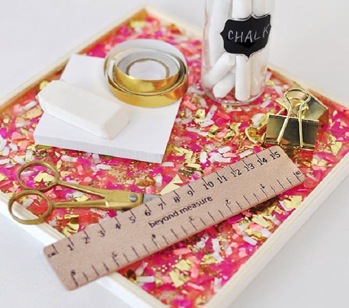 40 Most Incredible DIY Serving Tray Ideas • Cool Crafts