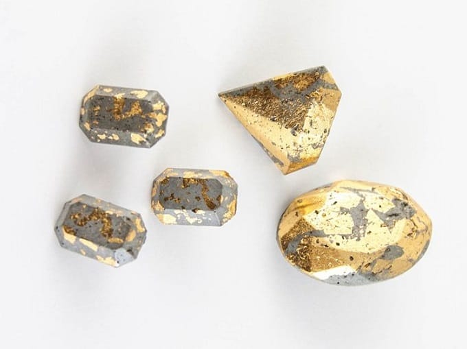 Love Gold? Try These 40 DIY Gold Leaf Paper Crafts • Cool Crafts