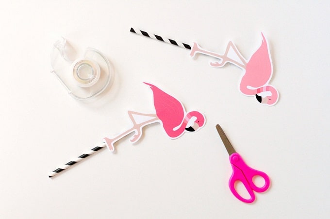 30 Marvelous Ideas For Making Your Own Straw Toppers • Cool Crafts